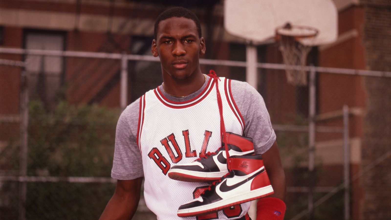 Michael Jordan Wallpaper 1600x900 50295 Michael Jordan Wallpaper 1600x900 50295